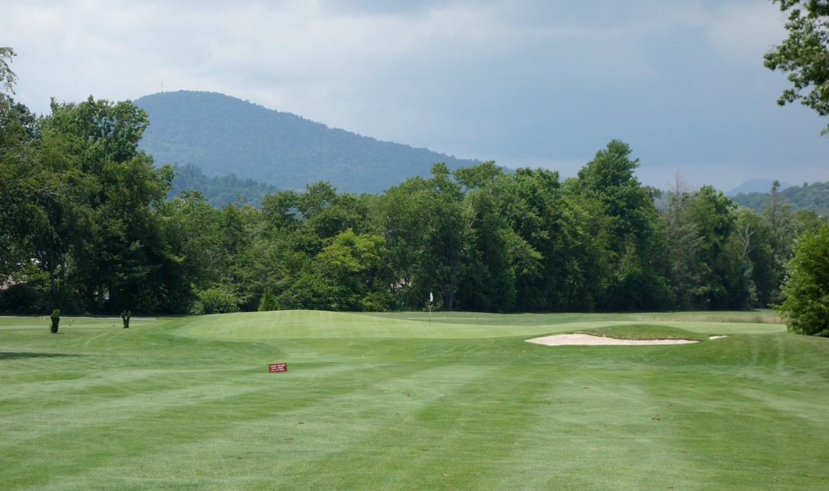 Boone Golf Club Review - Graylyn Loomis