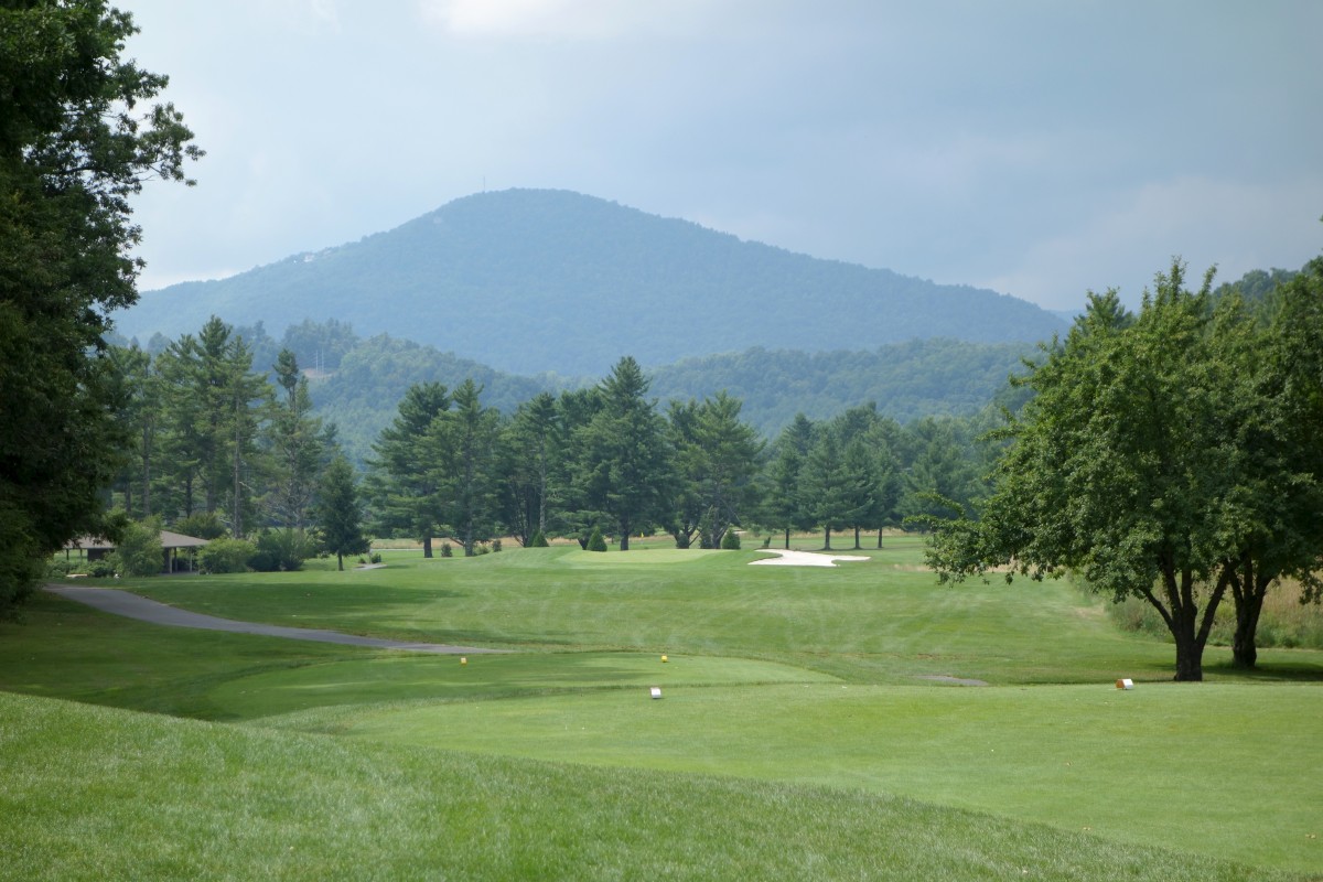 Boone Golf Club Review - Graylyn Loomis