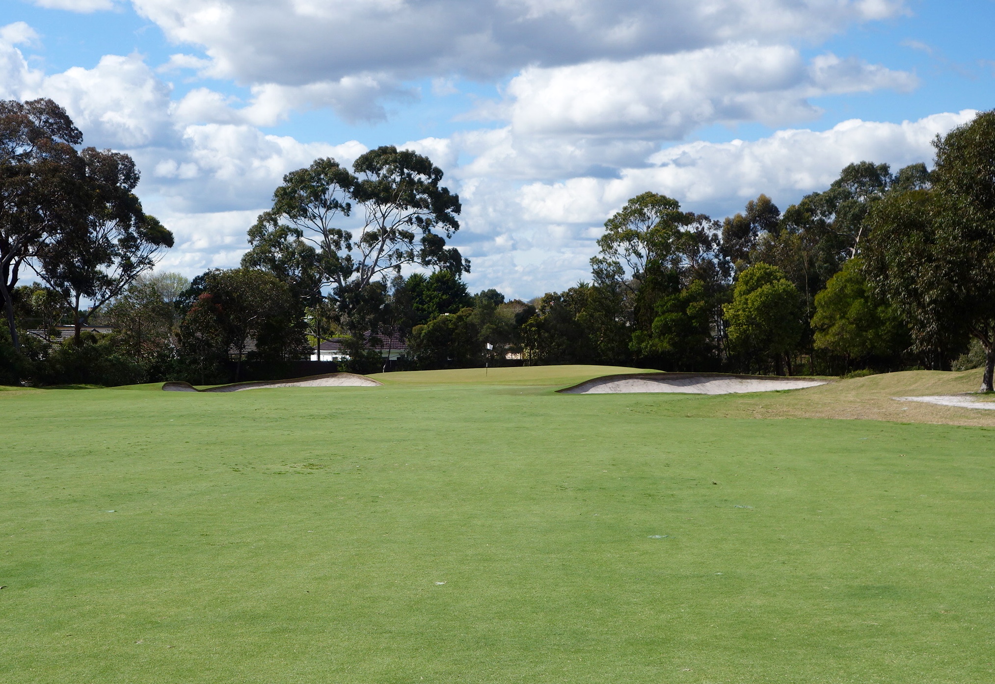 Metropolitan Golf Club Review - Graylyn Loomis